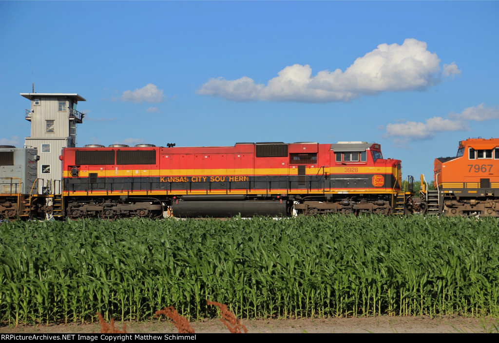 KCS 3928